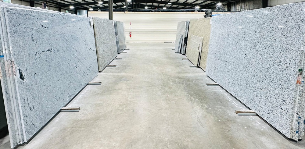 Cantera Marble & Granite - Natural Stone Slabs